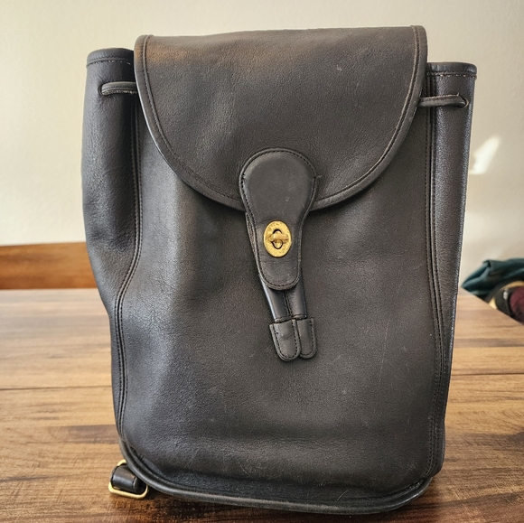 Coach | Bags | Coach Legacy Backpack In Black Glovetanned Leather Model ...
